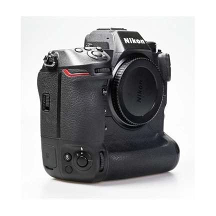 Használt Nikon Z9 MILC fényképezőgép sn:6005252 - Tripont Foto Video Kft.